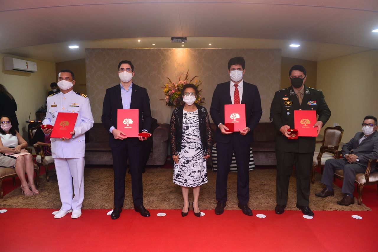 MP-AP 30 anos: Ministério Público do Amapá homenageia autoridades e ...